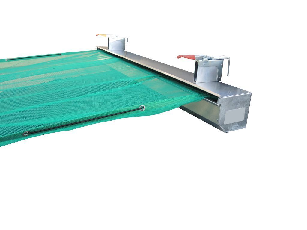 Netzkasten mit automatisch aufrollendem Netz